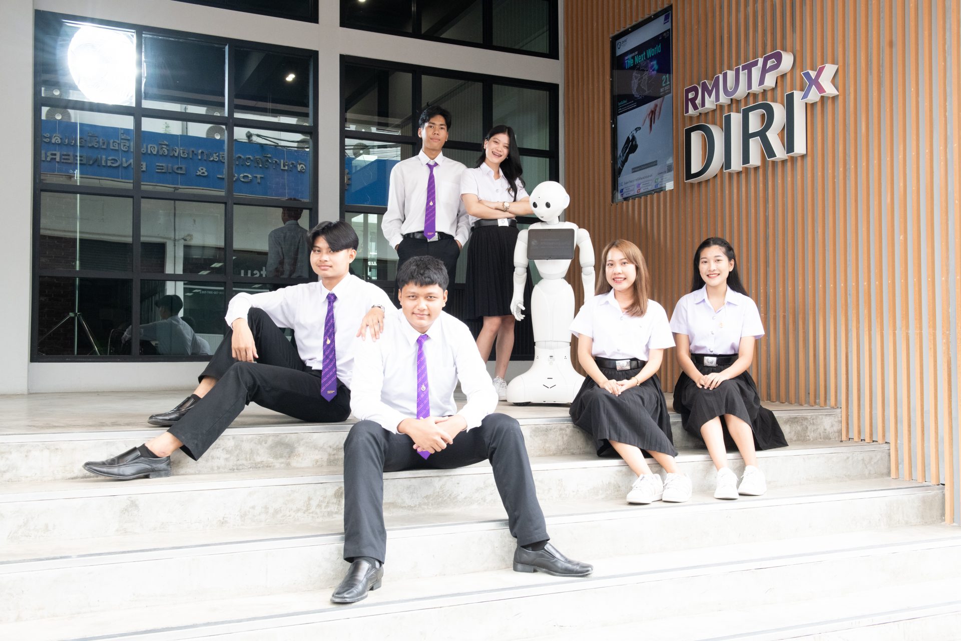 มหาวิทยาลัยเทคโนโลยีราชมงคลพระนคร สนับสนุน วุฒิ ปวส. อัปความรู้ พัฒนาทักษะจำเป็นยุคดิจิทัล – www ...